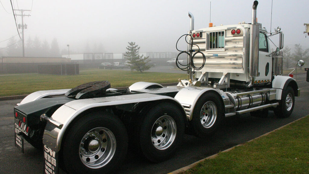 Custom Heavy Haul Tractors Design and Fabrication